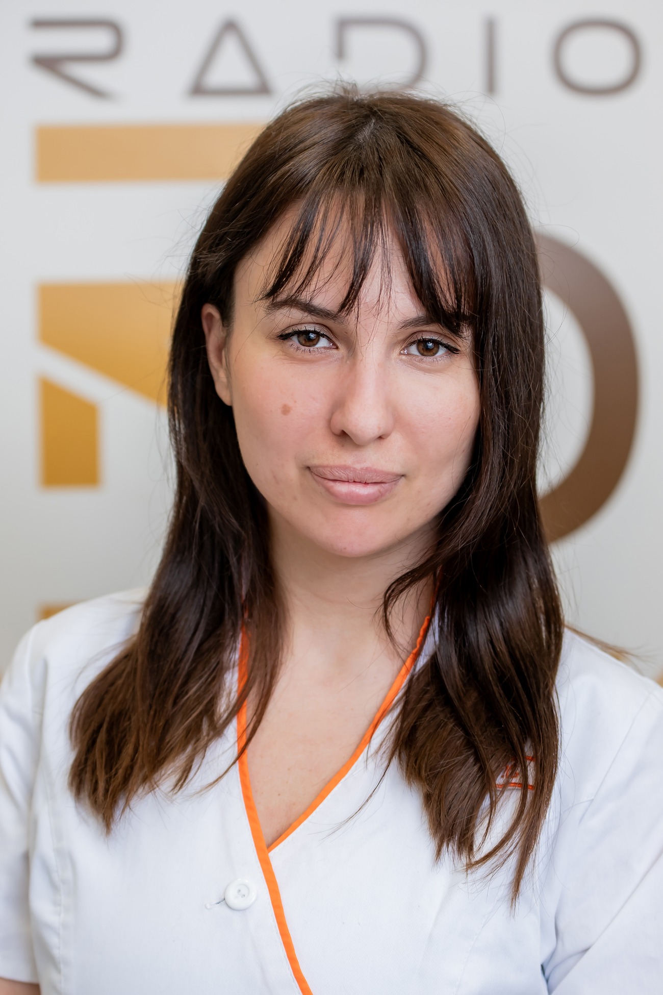 Révai Viktória - Radio Dental